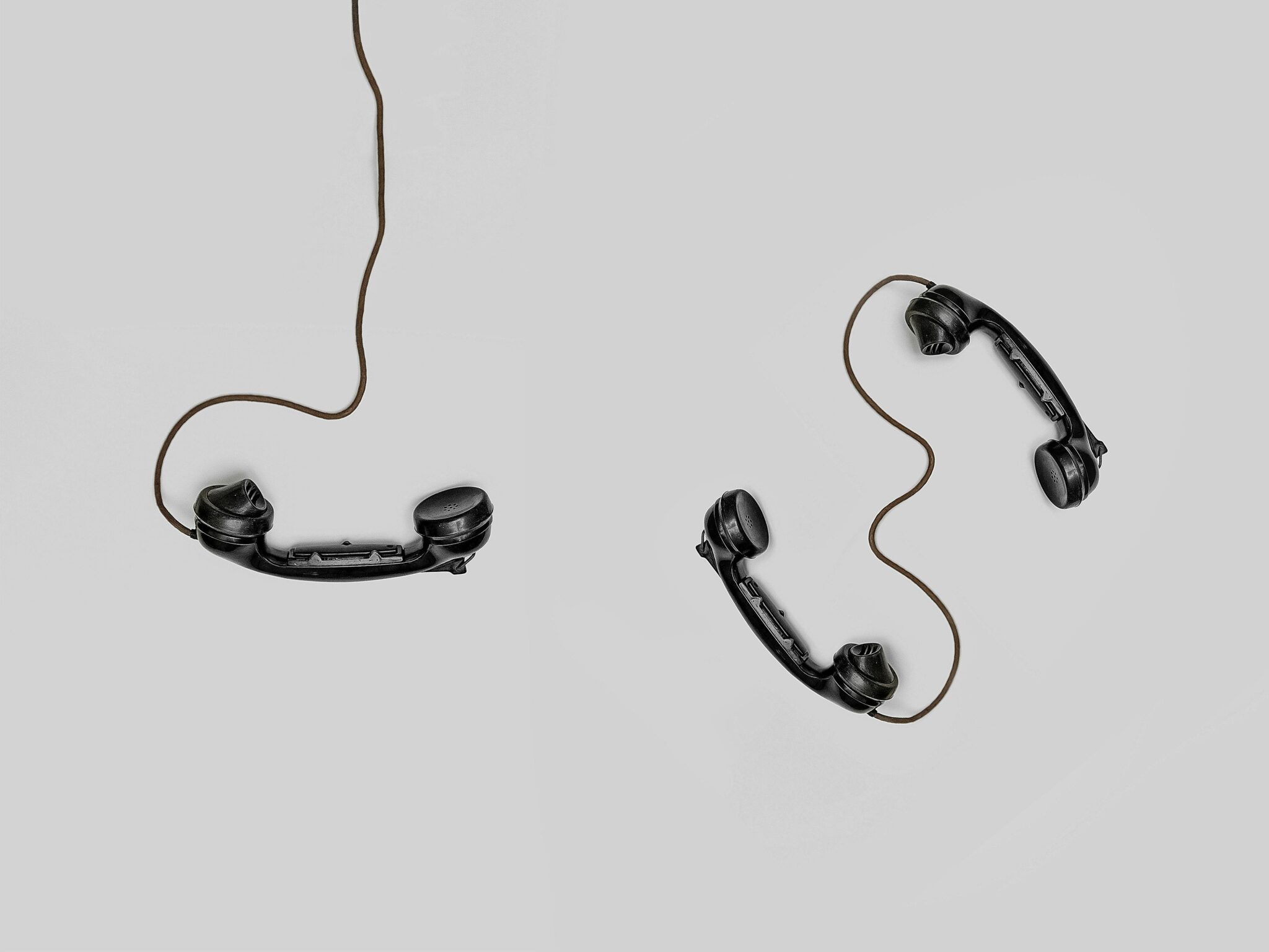 The Dos and Don'ts of Booking a DJ: A Client's Perspective